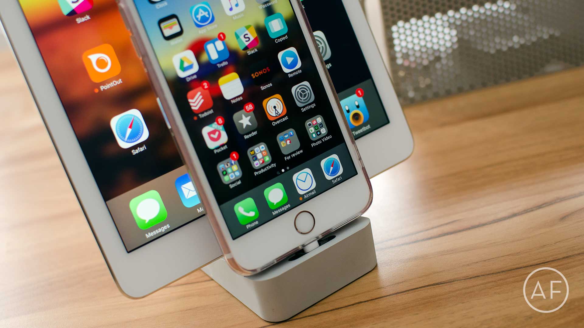 Best charging docks for iPhone and iPad: There are only two - The App ...