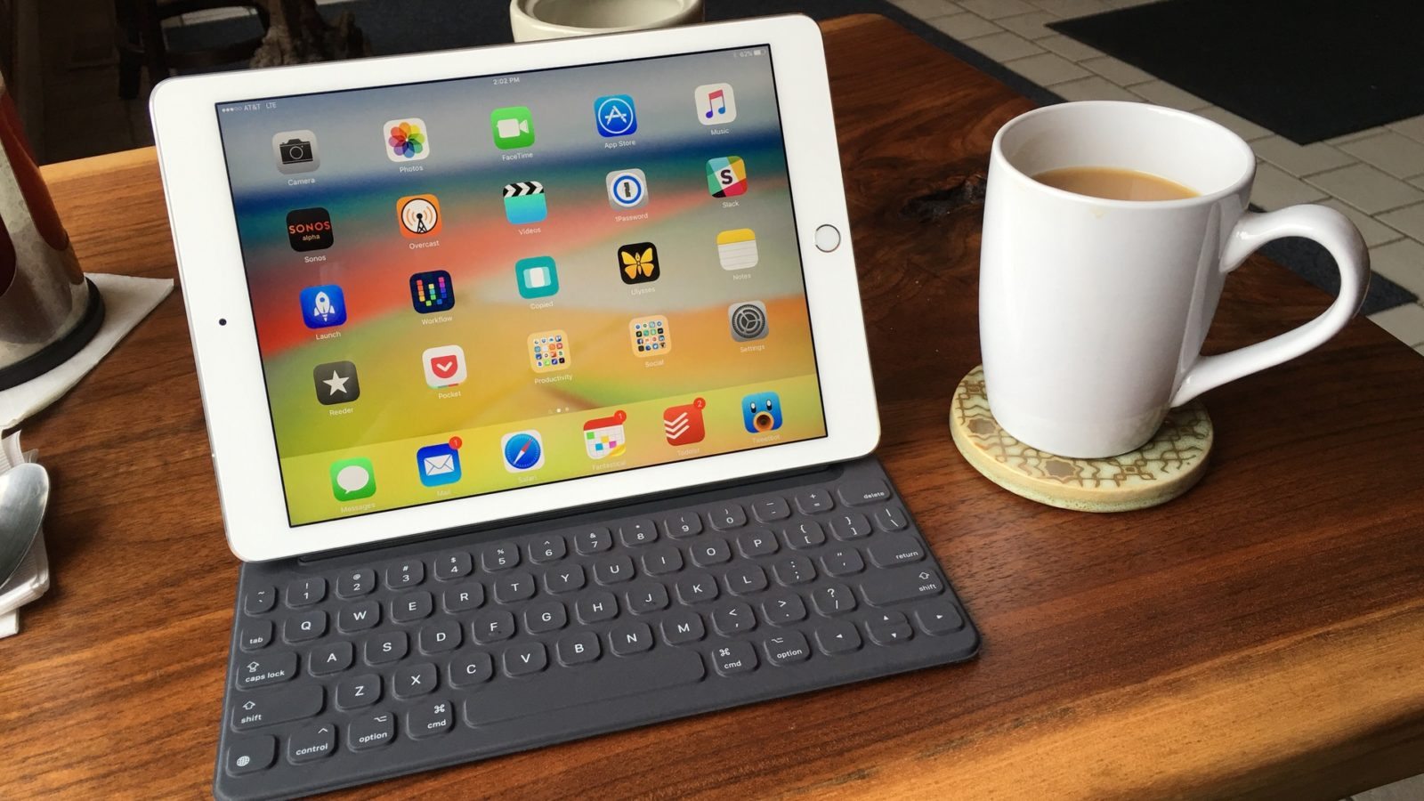 iPad Pro Smart Keyboard shortcuts guide